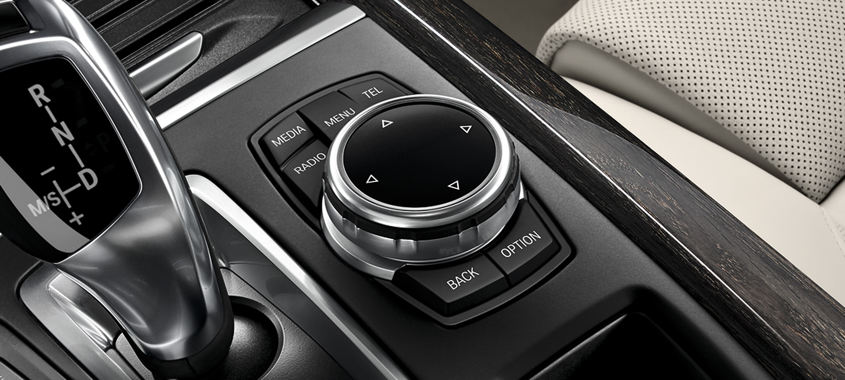 BMW ConnectedDrive : Connectivity Technologies